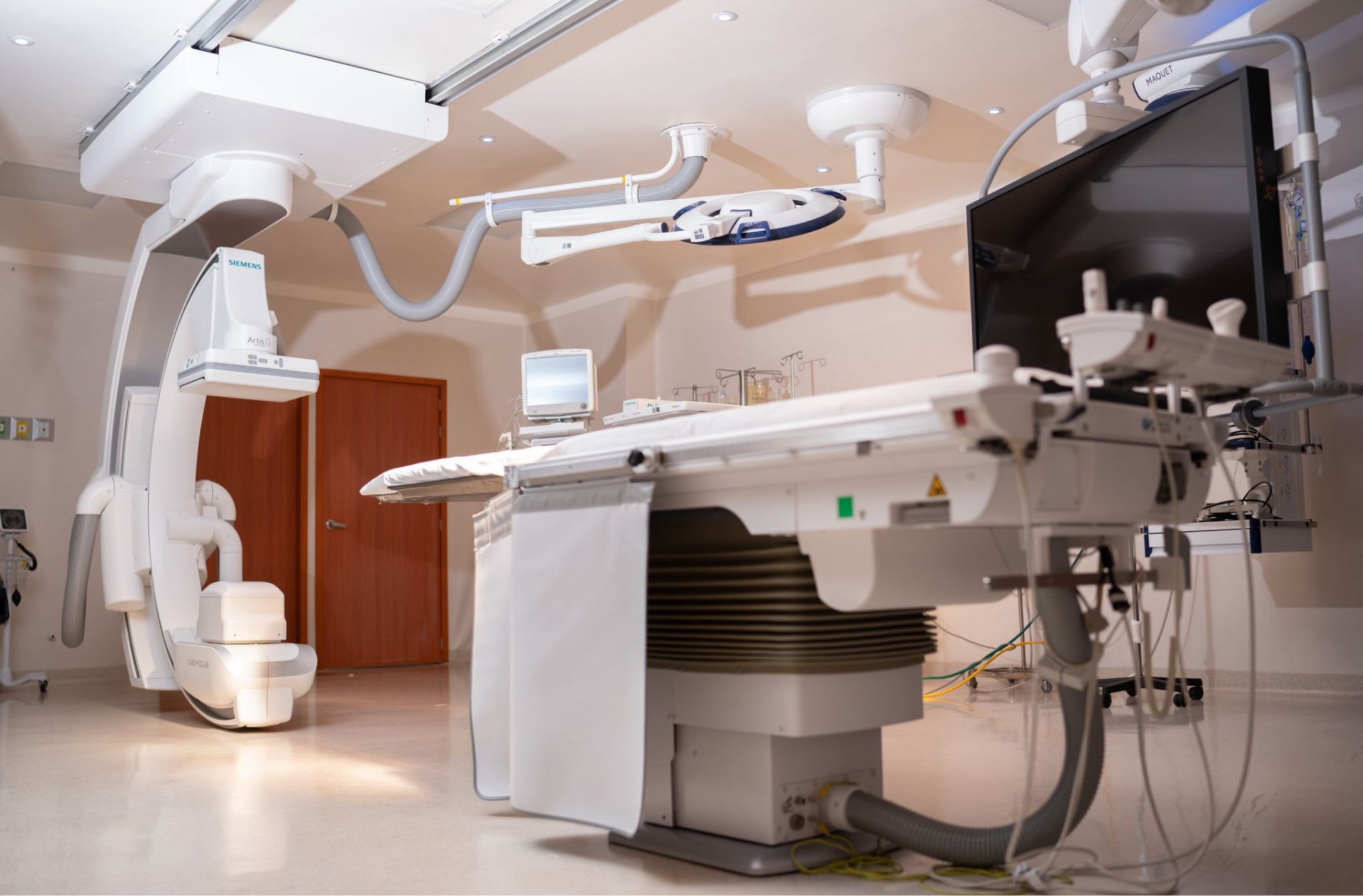 Unidad de Hemodinamia en Guadalajara - Hospital Country 2000